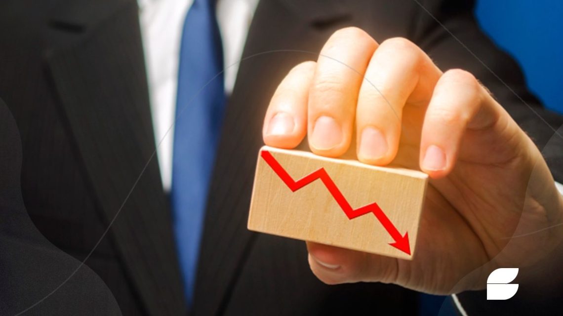 Understanding Deflation: How It Impacts Investors and Economic Growth ...