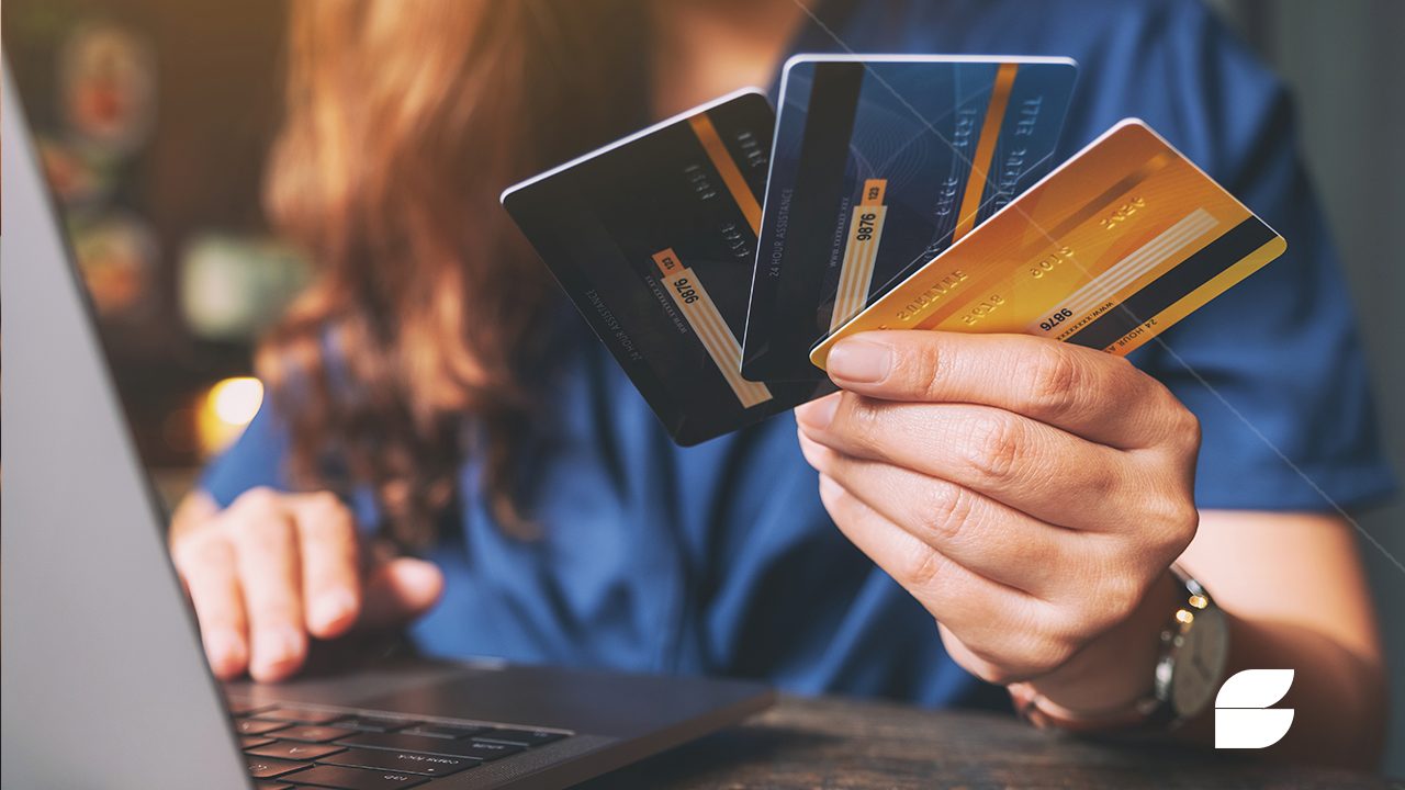 Credit Card Age Requirements in Canada: What You Need to Know - Fineasier