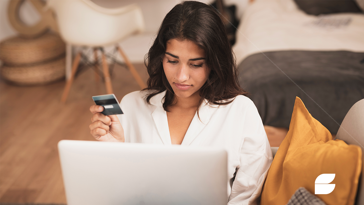 Unlocking the Best Cash Reward Credit Cards in the UK - Fineasier